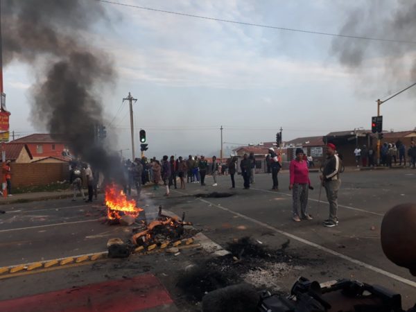 RESIDENTS DEMAND LOCAL MUNICIPALITY MAYOR, GIFT MOERANE TO STEP DOWN ...